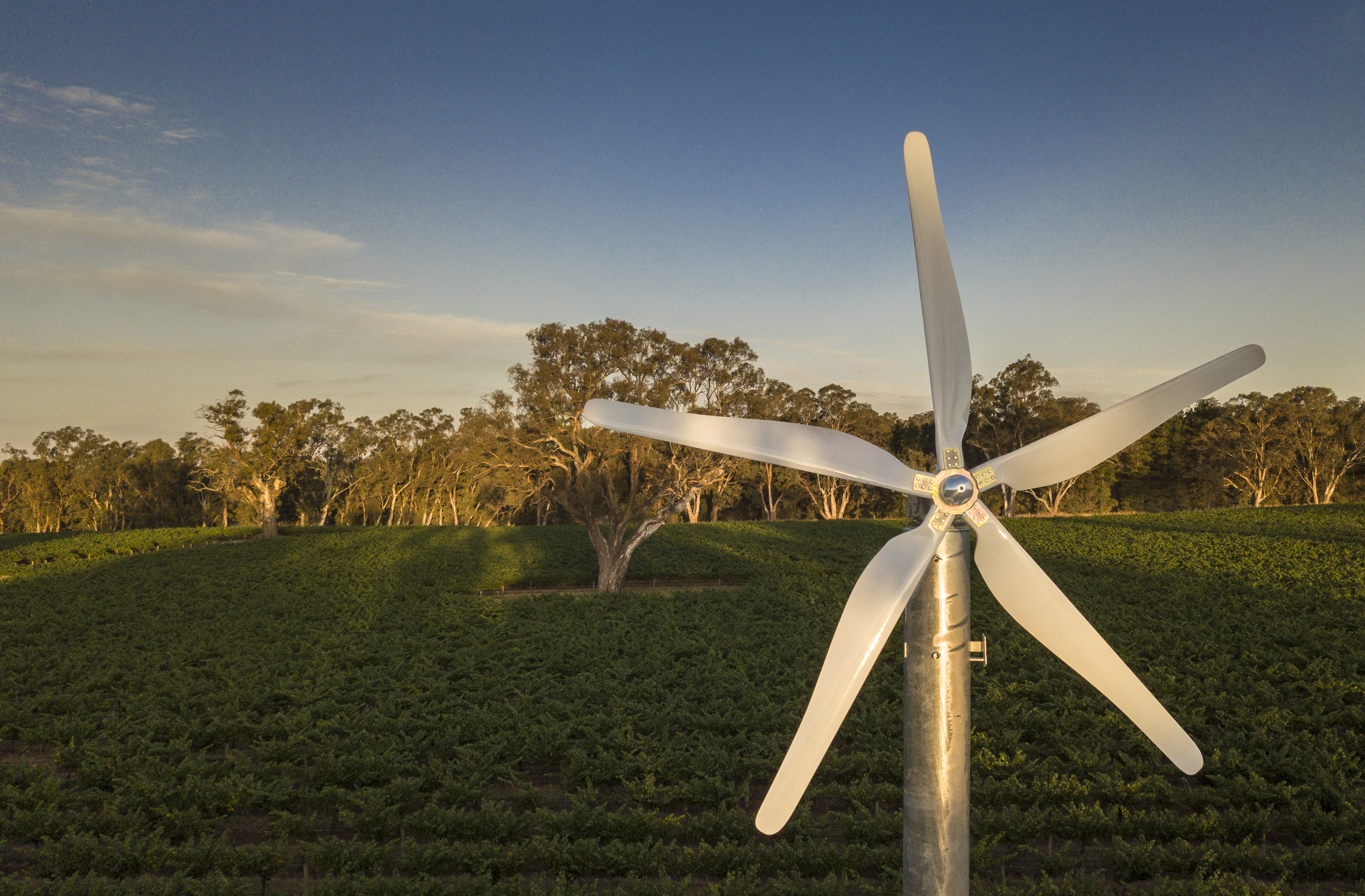 Monitoring now bundled with frost fans